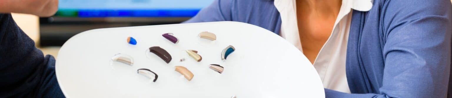 6 Common Signs of Hearing Loss | Freedom Hearing